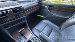 Black BMW 750 1989 in Limbazi, with an engine capacity of 5.00 L and mileage of 247 thousand km for 12800 €, photo 13 on AUTOMOTO.COM.LV