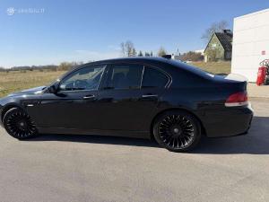 Melns BMW 750 2005 Marijampole, ar dzinēja tilpumu 4.80 L un nobraukumu 299 tūkst. km par 5900 €, foto  vietnē AUTOMOTO.COM.LV