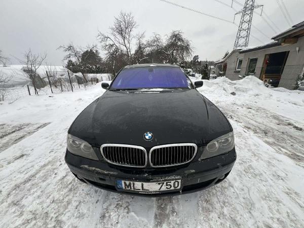Black BMW 750 2006 in Trakai, with an engine capacity of 4.80 L and mileage of 180 thousand km for 5000 €, photo 1 on AUTOMOTO.COM.LV