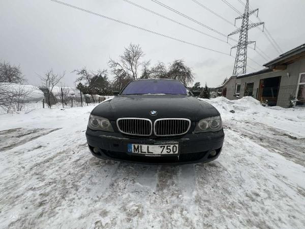 Black BMW 750 2006 in Trakai, with an engine capacity of 4.80 L and mileage of 180 thousand km for 5000 €, photo 2 on AUTOMOTO.COM.LV