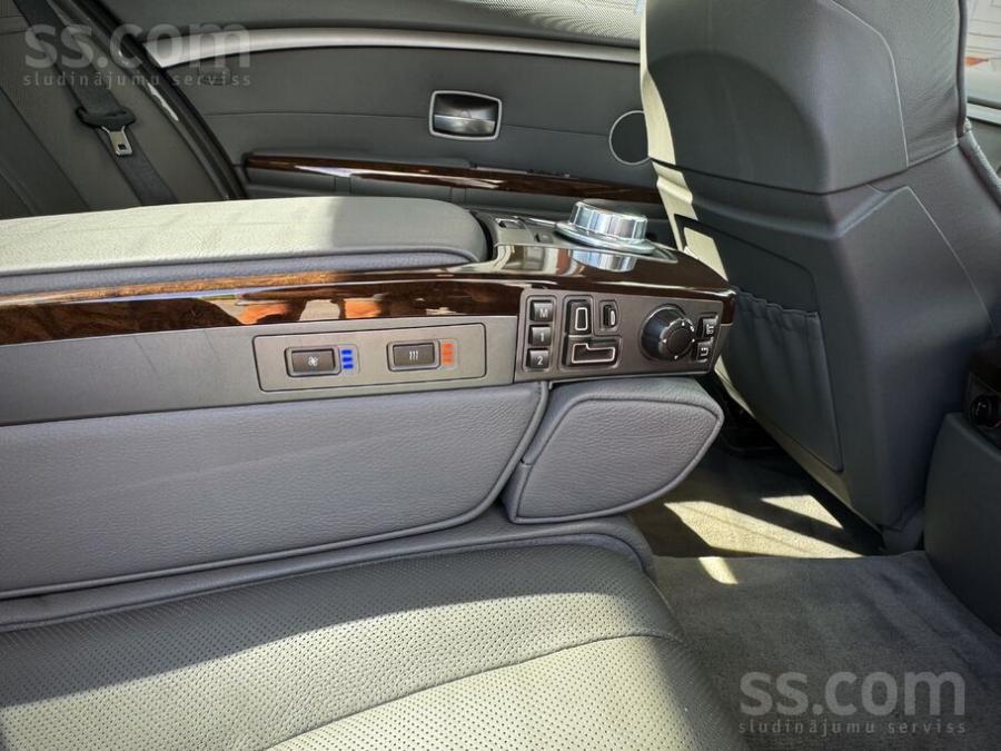 Черный БМВ 750 2007 в Елгава, объемом двигателя 4.80 л и пробегом 0 тыс. км за 8999 €, фото 21 на AUTOMOTO.COM.LV
