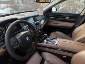Black BMW 750 2008 in Vilnius, with an engine capacity of 5.00 L and mileage of 249 thousand km for 6000 €, photo 5 on AUTOMOTO.COM.LV