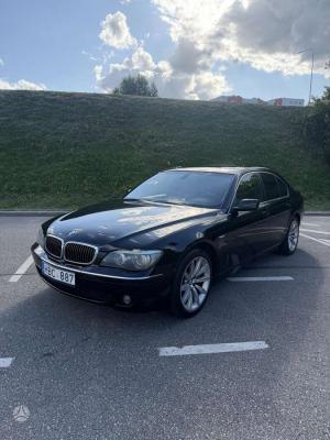 Melns BMW 750 2008 Viļņa, ar dzinēja tilpumu 4.80 L un nobraukumu 190 tūkst. km par 5700 €, foto  vietnē AUTOMOTO.COM.LV