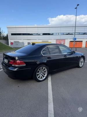 Black BMW 750 2008 in Vilnius, with an engine capacity of 4.80 L and mileage of 190 thousand km for 5700 €, photo 3 on AUTOMOTO.COM.LV
