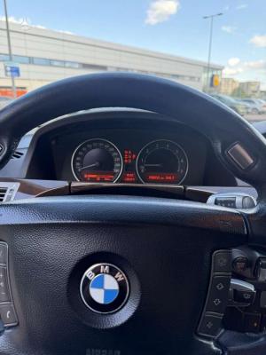 Black BMW 750 2008 in Vilnius, with an engine capacity of 4.80 L and mileage of 190 thousand km for 5700 €, photo 10 on AUTOMOTO.COM.LV