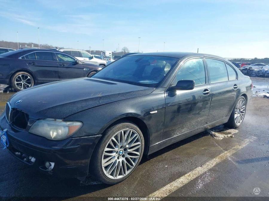 Black BMW 750 2008 in Klaipeda, with an engine capacity of 4.80 L and mileage of 171 thousand km for 4900 €, photo 1 on AUTOMOTO.COM.LV