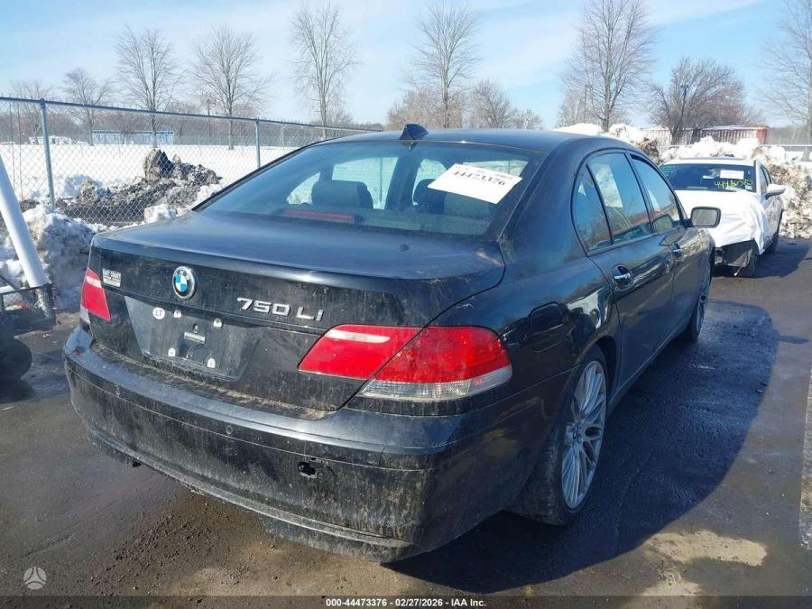 Black BMW 750 2008 in Klaipeda, with an engine capacity of 4.80 L and mileage of 171 thousand km for 4900 €, photo 5 on AUTOMOTO.COM.LV