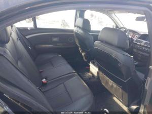 Black BMW 750 2008 in Klaipeda, with an engine capacity of 4.80 L and mileage of 171 thousand km for 4900 €, photo 11 on AUTOMOTO.COM.LV