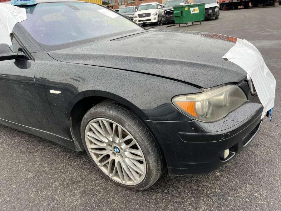 Black BMW 750 2008 in Klaipeda, with an engine capacity of 4.80 L and mileage of 171 thousand km for 4900 €, photo 17 on AUTOMOTO.COM.LV