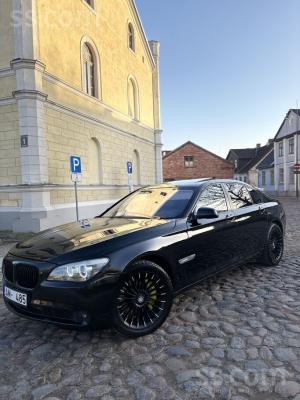 Melns BMW 750 2009 Kuldīga, ar dzinēja tilpumu 4.40 L un nobraukumu 0 tūkst. km par 9990 €, foto 23 vietnē AUTOMOTO.COM.LV