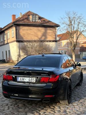 Melns BMW 750 2009 Kuldīga, ar dzinēja tilpumu 4.40 L un nobraukumu 0 tūkst. km par 9990 €, foto 24 vietnē AUTOMOTO.COM.LV