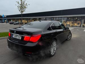 Melns BMW 750 2009 Kauņa, ar dzinēja tilpumu 4.40 L un nobraukumu 0 tūkst. km par 5500 €, foto 5 vietnē AUTOMOTO.COM.LV