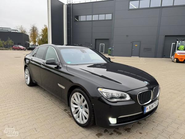 Melns BMW 750 2009 Kauņa, ar dzinēja tilpumu 4.40 L un nobraukumu 0 tūkst. km par 5500 €, foto 8 vietnē AUTOMOTO.COM.LV