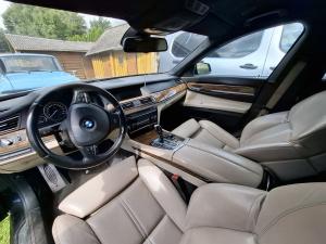 Melns BMW 750 2010 Kerdla, ar dzinēja tilpumu 4.40 L un nobraukumu 324 tūkst. km par 6000 €, foto 19 vietnē AUTOMOTO.COM.LV