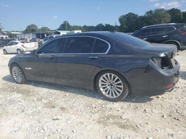 Melns BMW 750 2011 Kauņa, ar dzinēja tilpumu 4.40 L un nobraukumu 101 tūkst. km par 4300 €, foto 5 vietnē AUTOMOTO.COM.LV