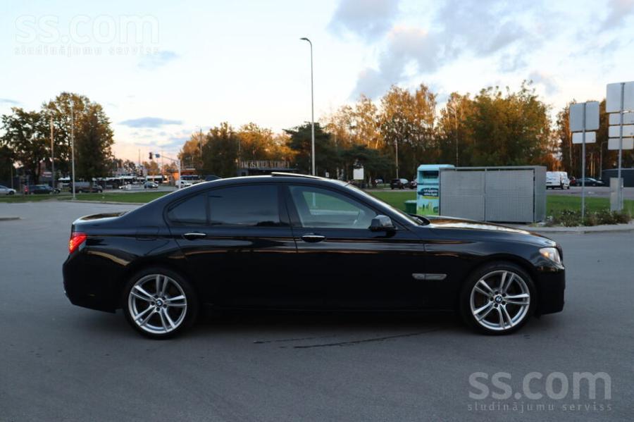 Melns BMW 750 2011 Rīga, ar dzinēja tilpumu 4.40 L un nobraukumu 175 tūkst. km par 14900 €, foto 5 vietnē AUTOMOTO.COM.LV