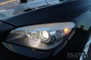 Melns BMW 750 2011 Rīga, ar dzinēja tilpumu 4.40 L un nobraukumu 175 tūkst. km par 14900 €, foto 32 vietnē AUTOMOTO.COM.LV