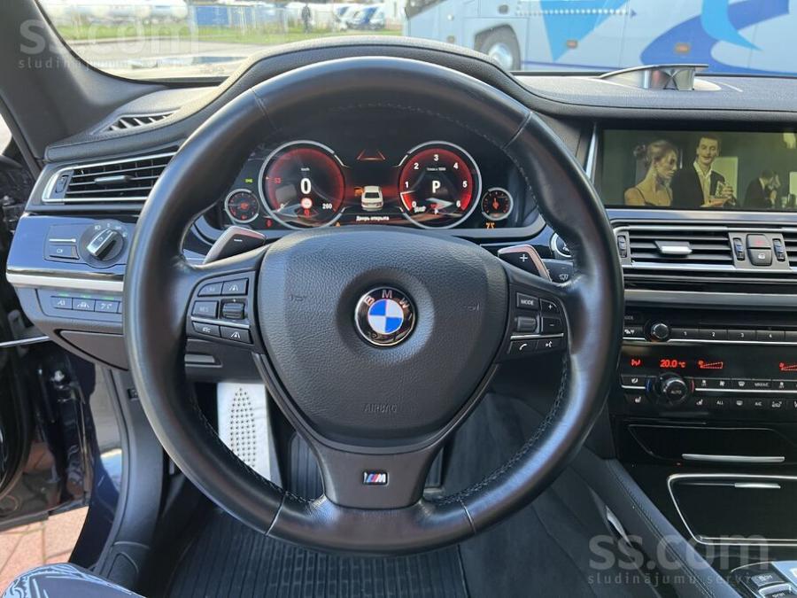 Melns BMW 750 2012 Rēzekne, ar dzinēja tilpumu 3.00 L un nobraukumu 225 tūkst. km par 17100 €, foto 27 vietnē AUTOMOTO.COM.LV
