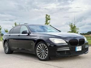 Melns BMW 750 2012 Šauļi, ar dzinēja tilpumu 4.40 L un nobraukumu 247 tūkst. km par 6300 €, foto 14 vietnē AUTOMOTO.COM.LV