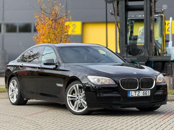 Black BMW 750 2012 in Klaipeda, with an engine capacity of 4.40 L and mileage of 248 thousand km for 4000 €, photo 1 on AUTOMOTO.COM.LV