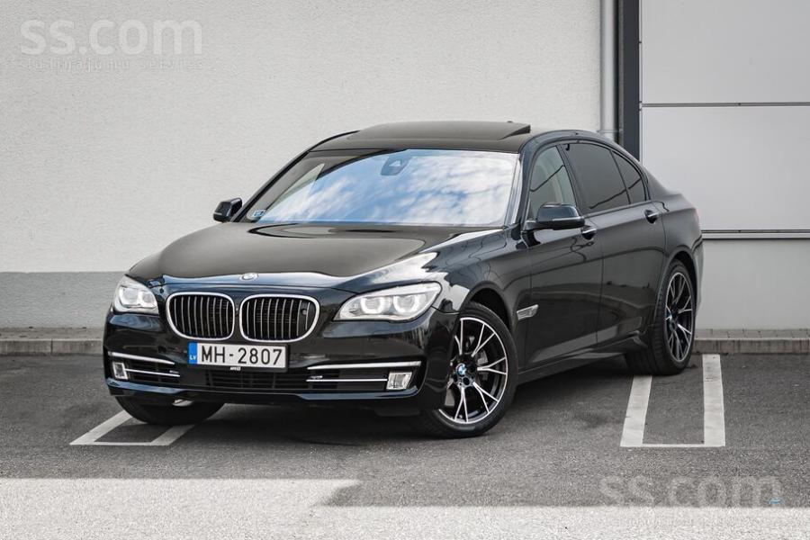 Melns BMW 750 2013 Rīga, ar dzinēja tilpumu 3.00 L un nobraukumu 0 tūkst. km par 35000 €, foto 1 vietnē AUTOMOTO.COM.LV