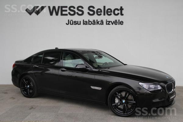 Melns BMW 750 2013 Rīga, ar dzinēja tilpumu 3.00 L un nobraukumu 222 tūkst. km par 19000 €, foto 2 vietnē AUTOMOTO.COM.LV