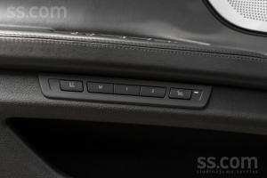 Melns BMW 750 2013 Rīga, ar dzinēja tilpumu 4.40 L un nobraukumu 210 tūkst. km par 33000 €, foto 17 vietnē AUTOMOTO.COM.LV