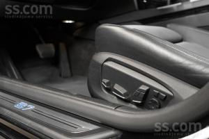 Melns BMW 750 2013 Rīga, ar dzinēja tilpumu 4.40 L un nobraukumu 210 tūkst. km par 33000 €, foto 18 vietnē AUTOMOTO.COM.LV