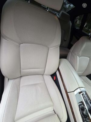 Melns BMW 750 2013 Skuodas, ar dzinēja tilpumu 4.40 L un nobraukumu 213 tūkst. km par 23900 €, foto 11 vietnē AUTOMOTO.COM.LV