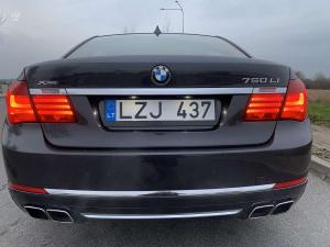 Melns BMW 750 2014 Klaipėda, ar dzinēja tilpumu 4.40 L un nobraukumu 170 tūkst. km par 13000 €, foto 2 vietnē AUTOMOTO.COM.LV
