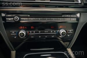 Черный БМВ 750 2014 в Рига, объемом двигателя 3.00 л и пробегом 0 тыс. км за 12990 €, фото 33 на AUTOMOTO.COM.LV