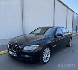 Black BMW 750 2014 in Riga, with an engine capacity of 4.40 L and mileage of 180 thousand km for 12700 €, photo  on AUTOMOTO.COM.LV