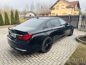 Черный БМВ 750 2014 в Рига, объемом двигателя 3.00 л и пробегом 291 тыс. км за 13900 €, фото 6 на AUTOMOTO.COM.LV