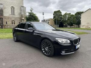 Melns BMW 750 2014 Tallina, ar dzinēja tilpumu 2.99 L un nobraukumu 296 tūkst. km par 12889 €, foto 10 vietnē AUTOMOTO.COM.LV