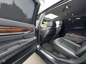 Melns BMW 750 2014 Tallina, ar dzinēja tilpumu 2.99 L un nobraukumu 296 tūkst. km par 12889 €, foto 26 vietnē AUTOMOTO.COM.LV
