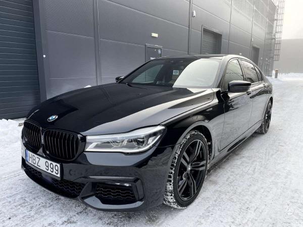 Melns BMW 750 2016 Klaipėda, ar dzinēja tilpumu 4.40 L un nobraukumu 179 tūkst. km par 24000 €, foto 7 vietnē AUTOMOTO.COM.LV