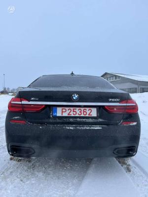 Melns BMW 750 2016 Šauļi, ar dzinēja tilpumu 4.40 L un nobraukumu 184 tūkst. km par 23000 €, foto 6 vietnē AUTOMOTO.COM.LV