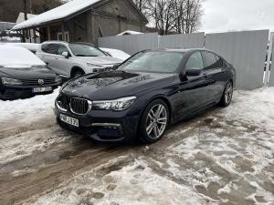 Melns BMW 750 2016 Kauņa, ar dzinēja tilpumu 4.40 L un nobraukumu 150 tūkst. km par 12400 €, foto  vietnē AUTOMOTO.COM.LV