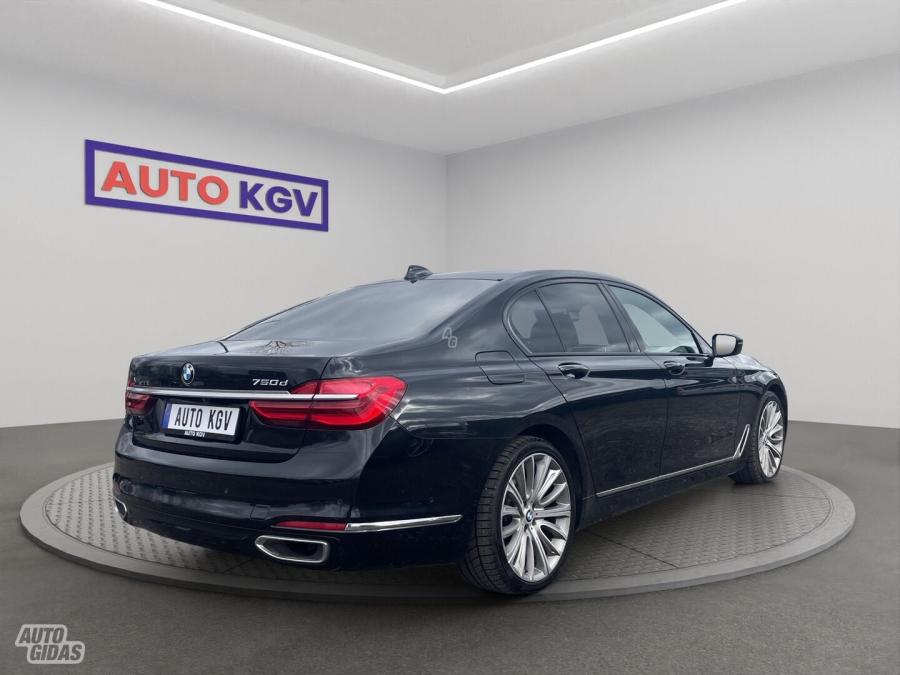 Melns BMW 750 2016 Viļņa, ar dzinēja tilpumu 3.00 L un nobraukumu 302 tūkst. km par 17999 €, foto 5 vietnē AUTOMOTO.COM.LV