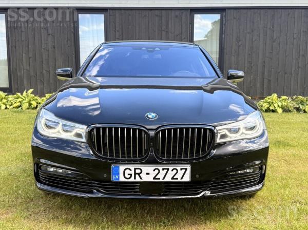 Melns BMW 750 2016 Rīga, ar dzinēja tilpumu 4.40 L un nobraukumu 262 tūkst. km par 19999 €, foto 2 vietnē AUTOMOTO.COM.LV