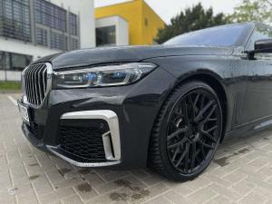 Melns BMW 750 2016 Viļņa, ar dzinēja tilpumu 4.40 L un nobraukumu 194 tūkst. km par 24000 €, foto 4 vietnē AUTOMOTO.COM.LV