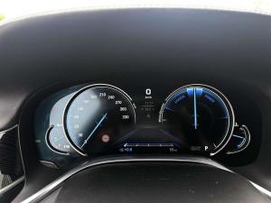 Melns BMW 750 2016 Viļņa, ar dzinēja tilpumu 4.40 L un nobraukumu 194 tūkst. km par 24000 €, foto 13 vietnē AUTOMOTO.COM.LV