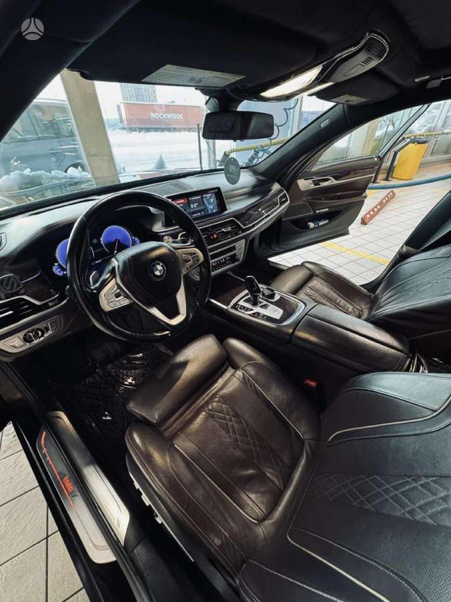 Melns BMW 750 2017 Klaipėda, ar dzinēja tilpumu 4.40 L un nobraukumu 168 tūkst. km par 22500 €, foto 15 vietnē AUTOMOTO.COM.LV