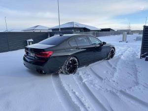 Melns BMW 750 2017 Klaipėda, ar dzinēja tilpumu 4.40 L un nobraukumu 168 tūkst. km par 22500 €, foto 23 vietnē AUTOMOTO.COM.LV