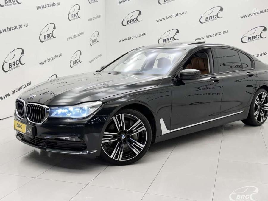 Melns BMW 750 2017 Viļņa, ar dzinēja tilpumu 2.99 L un nobraukumu 289 tūkst. km par 20500 €, foto 1 vietnē AUTOMOTO.COM.LV
