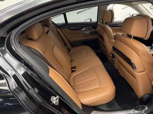 Melns BMW 750 2017 Viļņa, ar dzinēja tilpumu 2.99 L un nobraukumu 289 tūkst. km par 20500 €, foto 12 vietnē AUTOMOTO.COM.LV