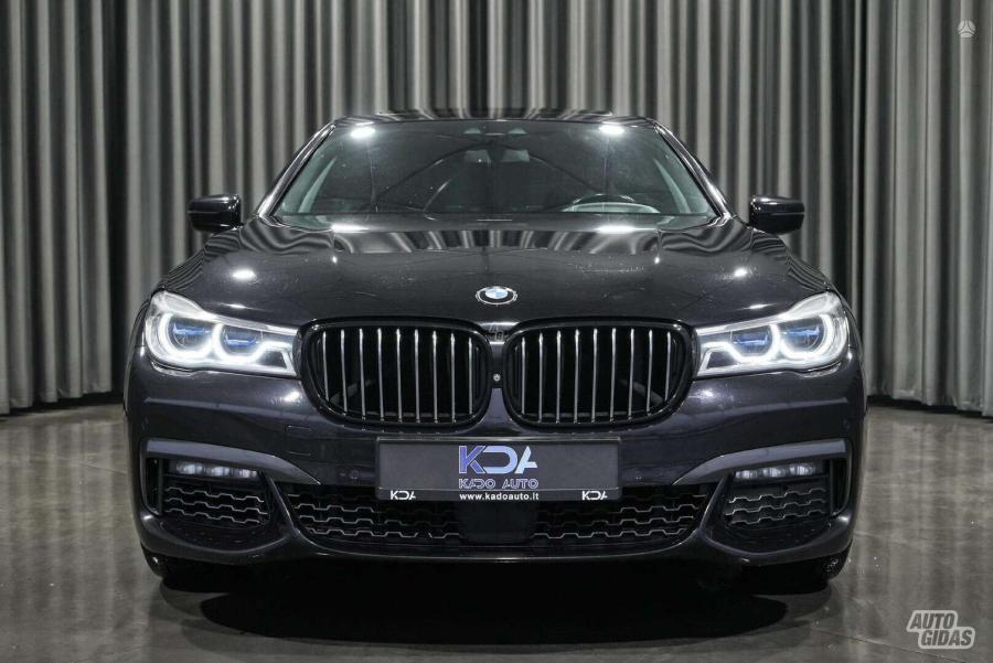Melns BMW 750 2017 Marijampole, ar dzinēja tilpumu 3.00 L un nobraukumu 221 tūkst. km par 28450 €, foto 3 vietnē AUTOMOTO.COM.LV