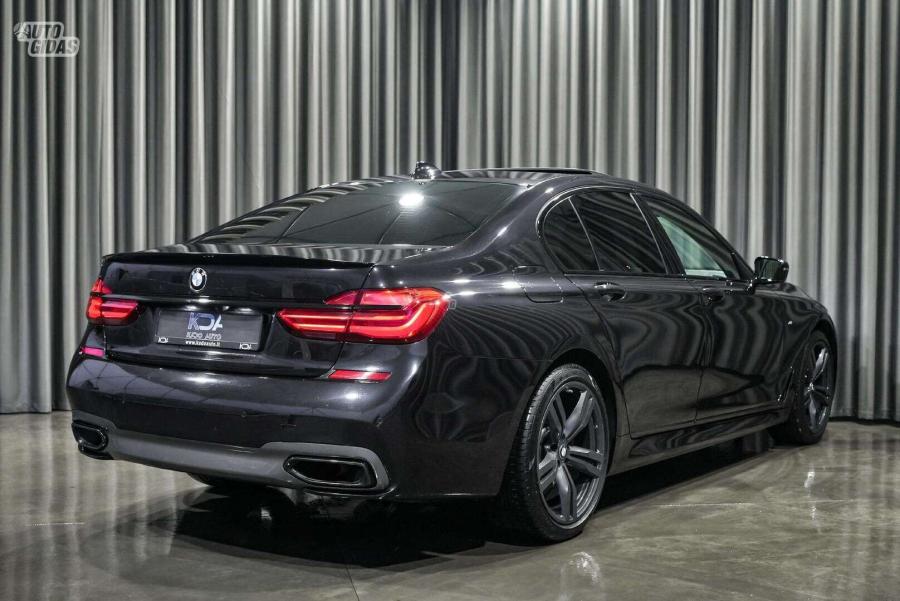 Melns BMW 750 2017 Marijampole, ar dzinēja tilpumu 3.00 L un nobraukumu 221 tūkst. km par 28450 €, foto 13 vietnē AUTOMOTO.COM.LV