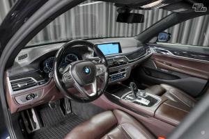 Melns BMW 750 2017 Marijampole, ar dzinēja tilpumu 3.00 L un nobraukumu 221 tūkst. km par 28450 €, foto 24 vietnē AUTOMOTO.COM.LV