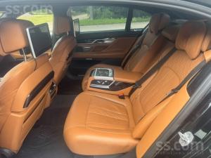 Черный БМВ 750 2017 в Салдус, объемом двигателя 3.00 л и пробегом 158 тыс. км за 32500 €, фото 12 на AUTOMOTO.COM.LV